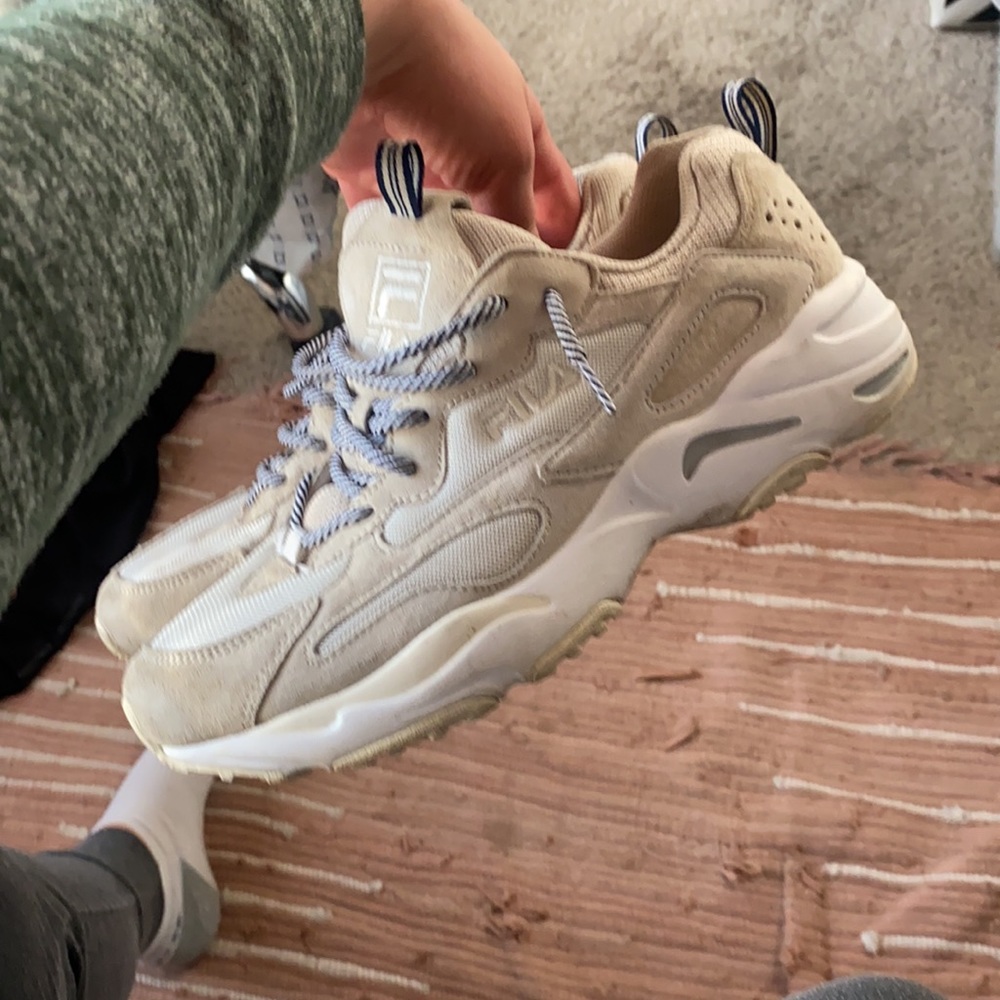 Filas Tan Shoes - Gem